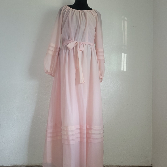 Montgomery Wards | Dresses | Vintage Montgomery Ward Pink Chiffon ...